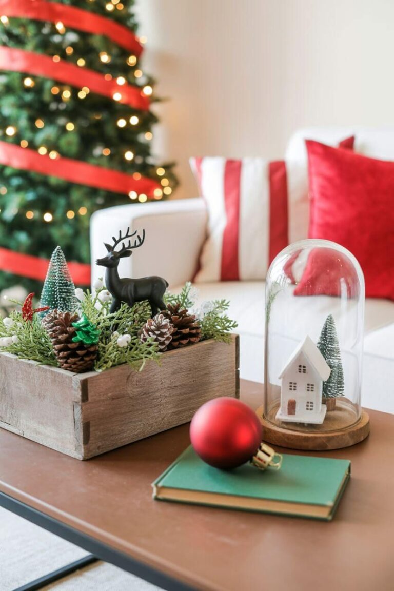 15+ Cozy & Elegant Christmas Coffee Table Decor Ideas - Stylicia